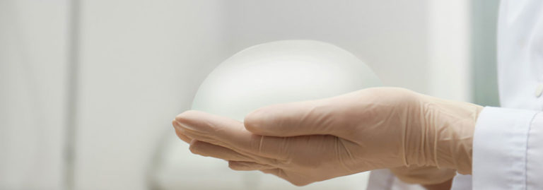 Bien choisir ses implants mammaires: comment faire